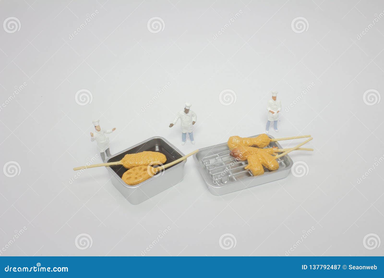 A Mini of Figure of Kitchen Chef Stock Image - Image of restaurant ...