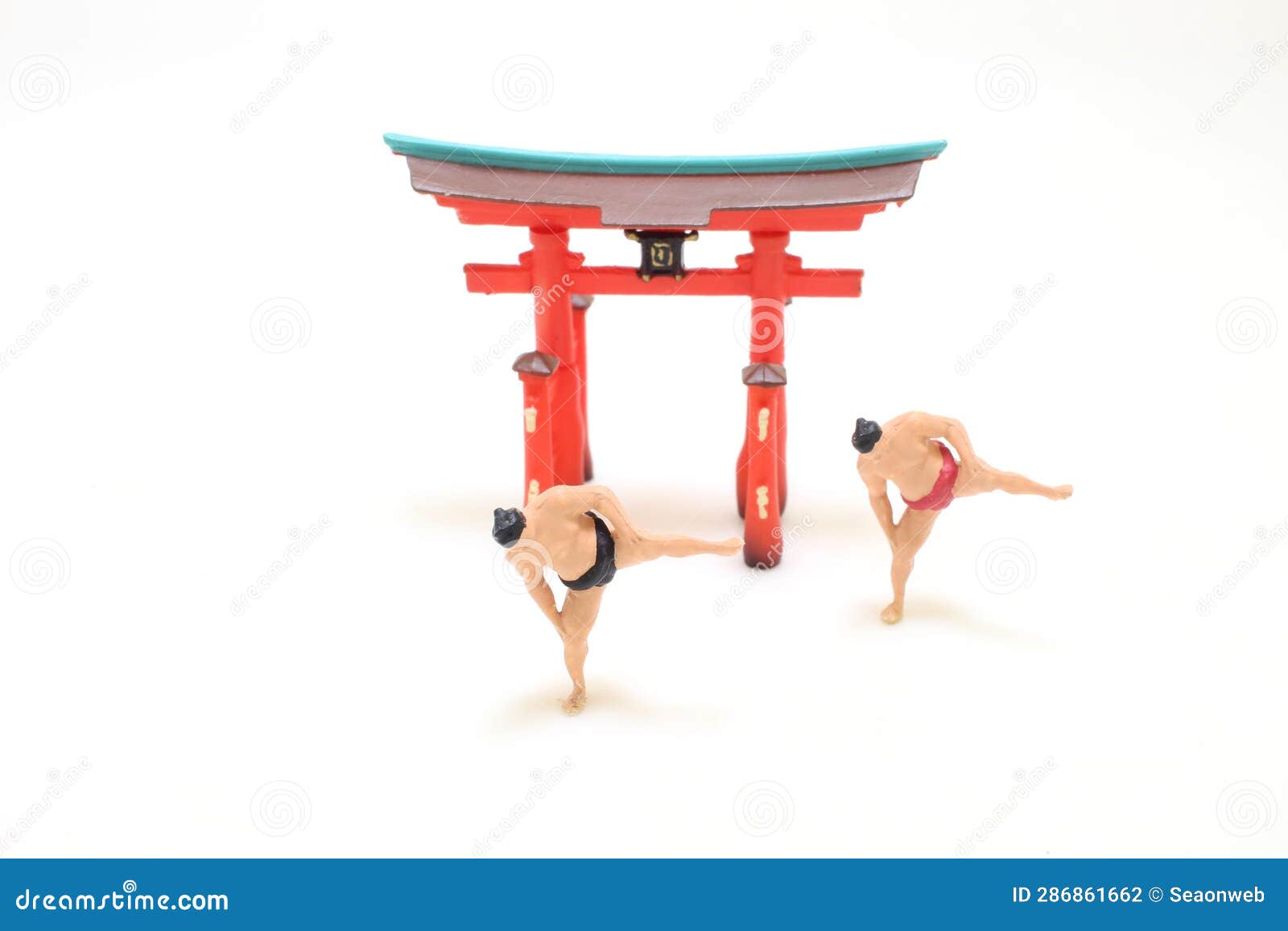 Mini Figure of Sumo Wrestler with Torii Stock Photo - Image of game ...