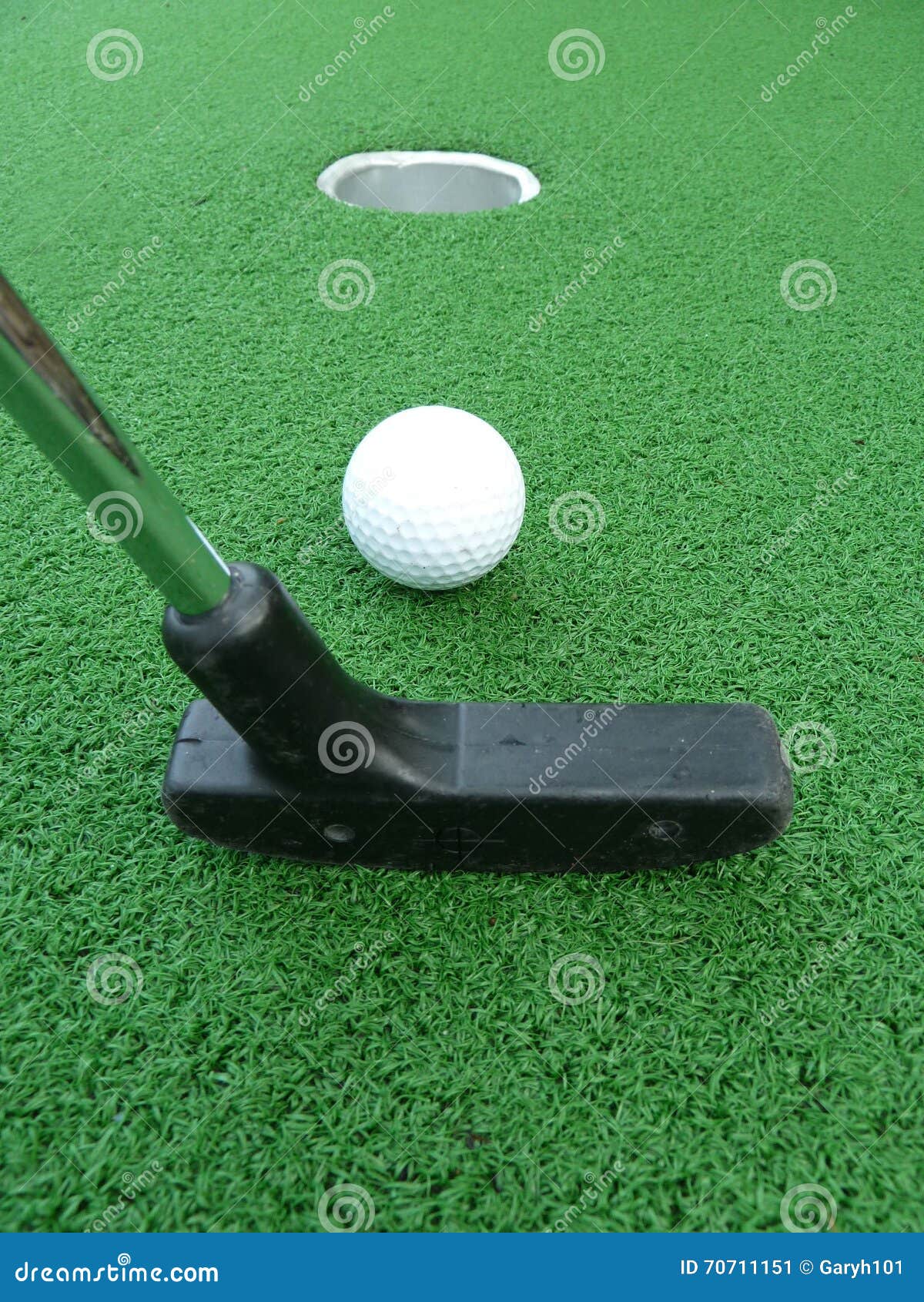 Mini Golf Hole stock image. Image of entertainment, club - 70711151