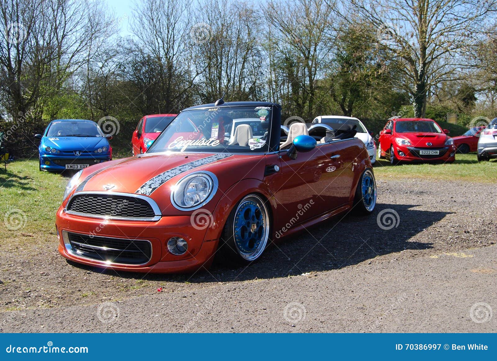Lowered Mini Cooper