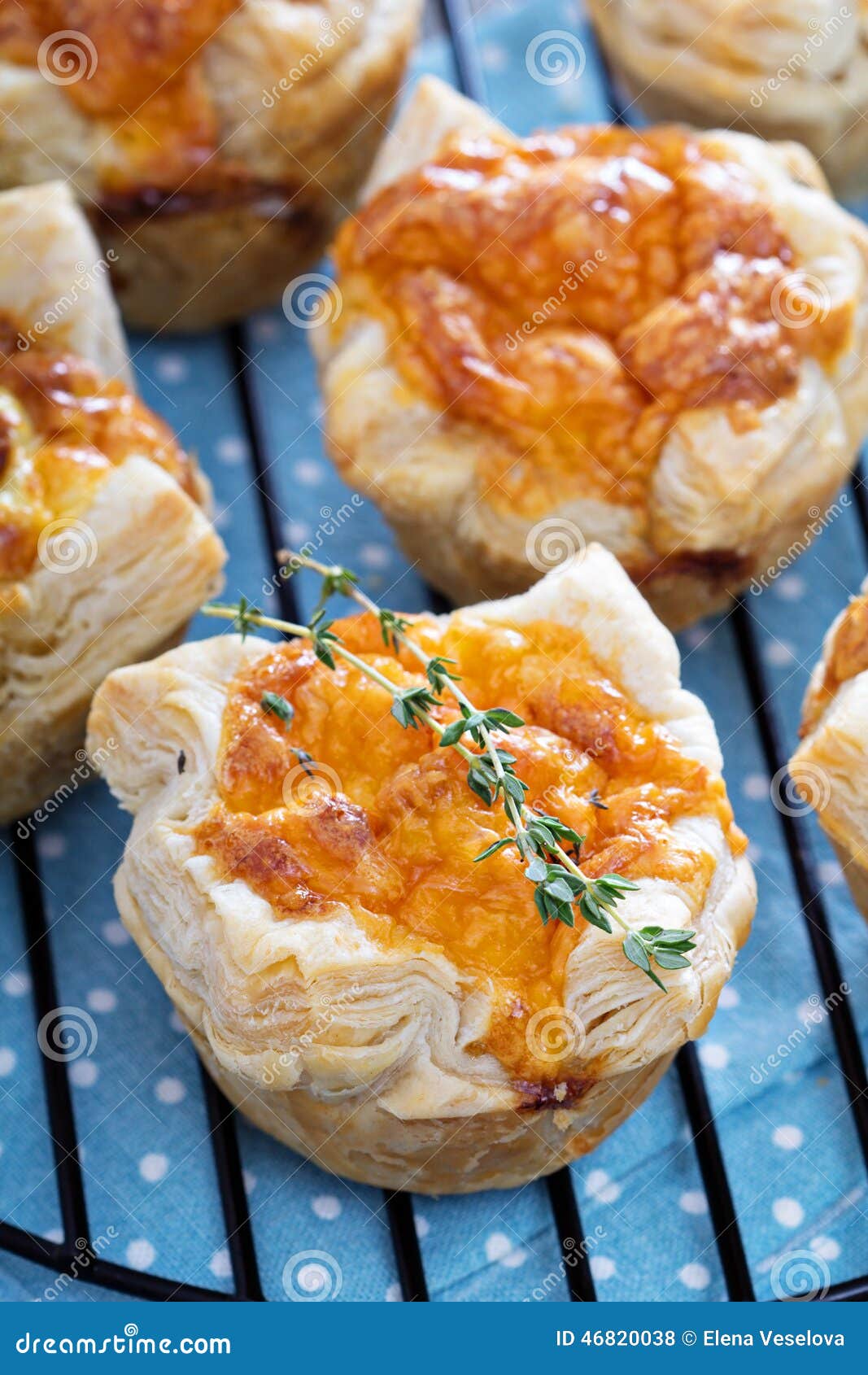 Mini Quiche with Puff Pastry Stock Photo - Image of appetizer, gourmet ...