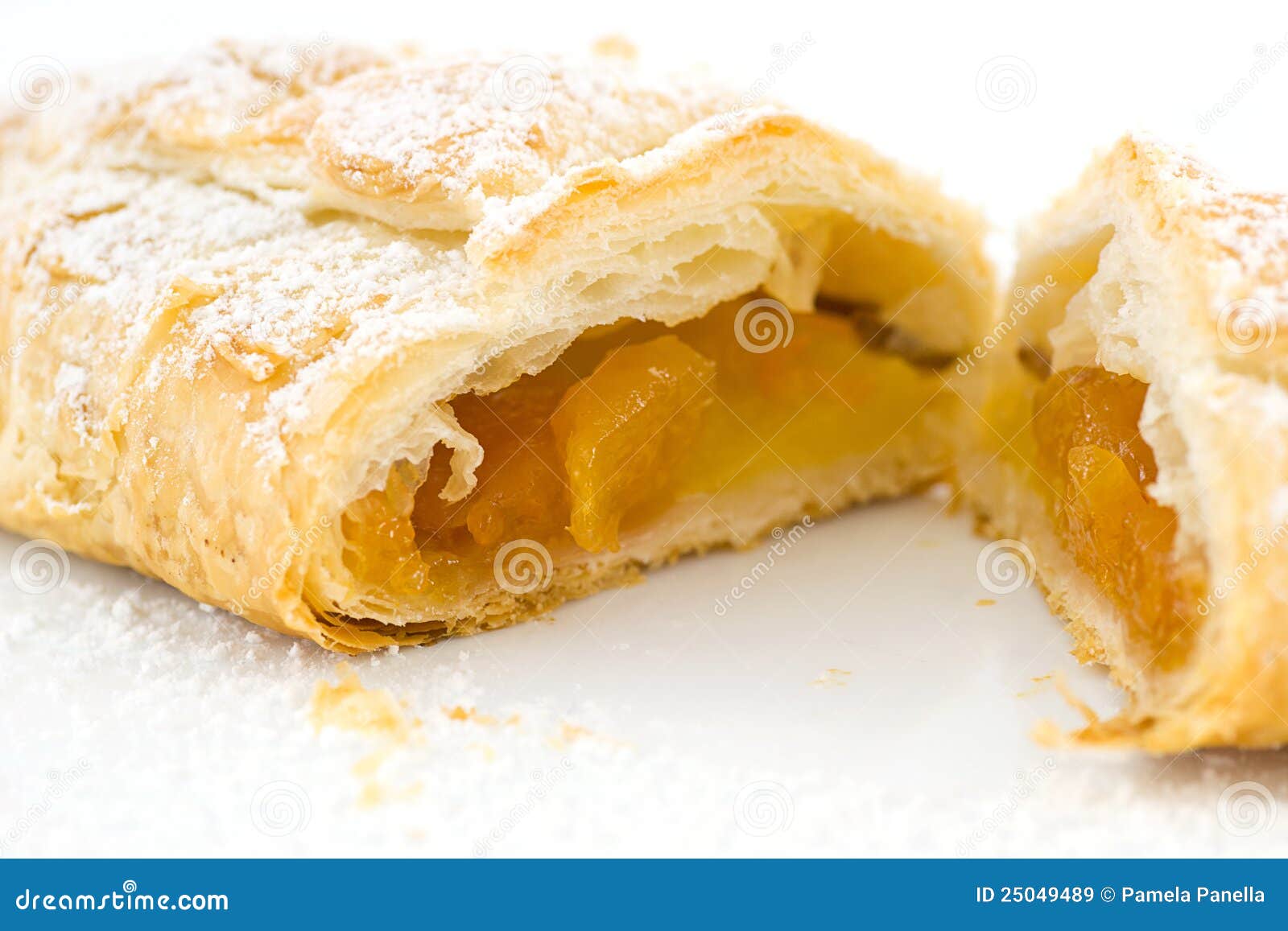Mini strudel stock image. Image of cooked, dish, empire - 25049489