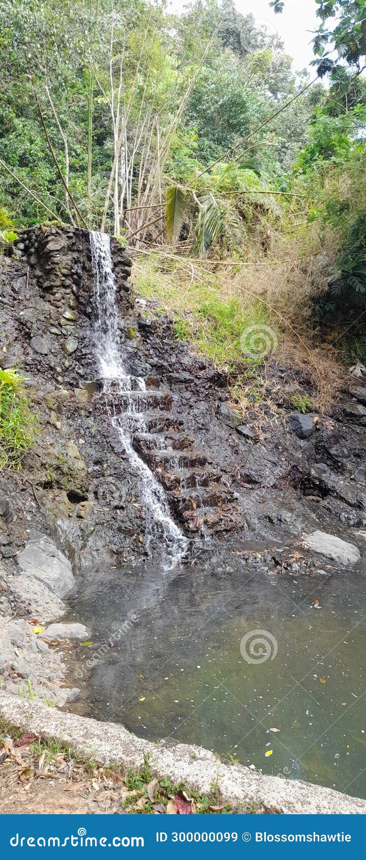 Mini waterfall stock image. Image of hike, water, mini - 300000099