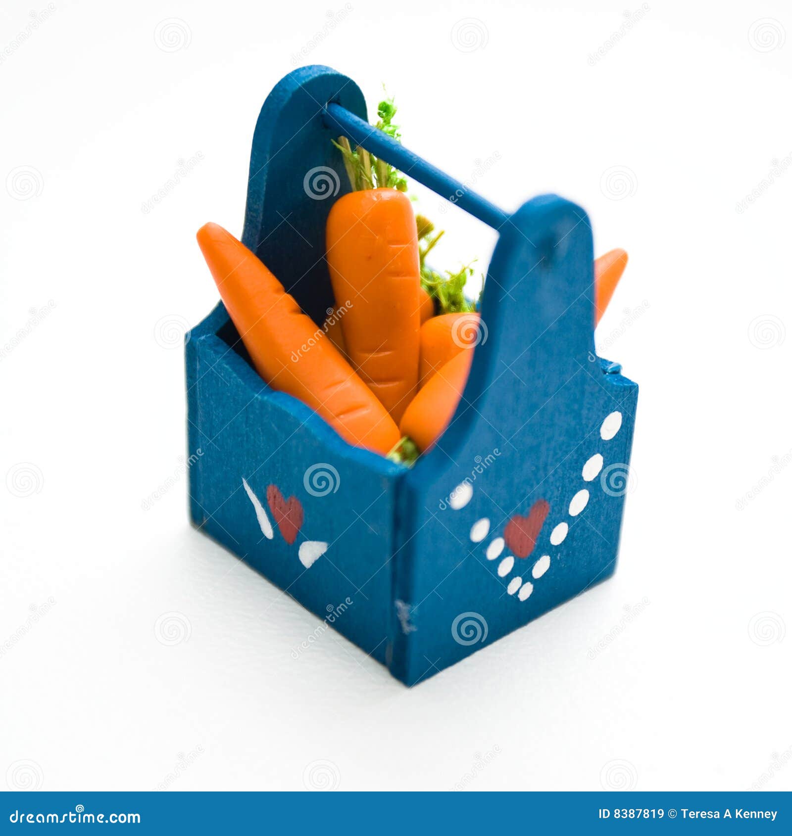 Miniature Carrots in Box stock image. Image of color, tiny - 8387819