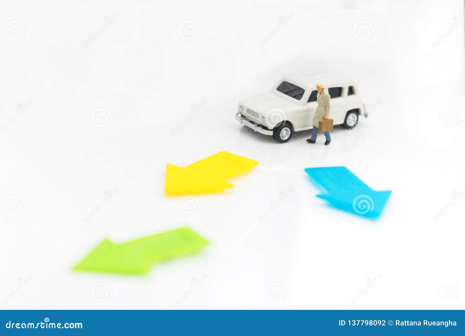 Miniature People Standing Whit Arrow Pathway Choice. Concepts of ...