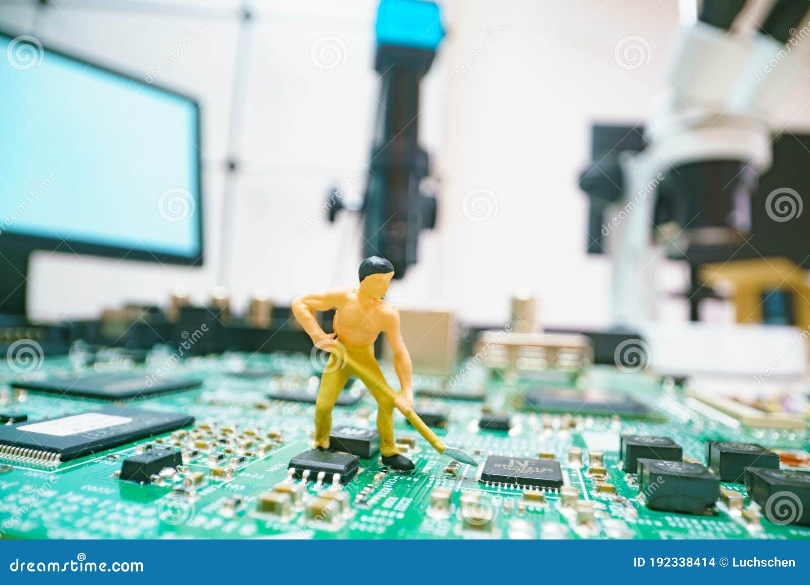Miniature Repair Man on Mainboard, Miniature Figure of Worker Team Try ...