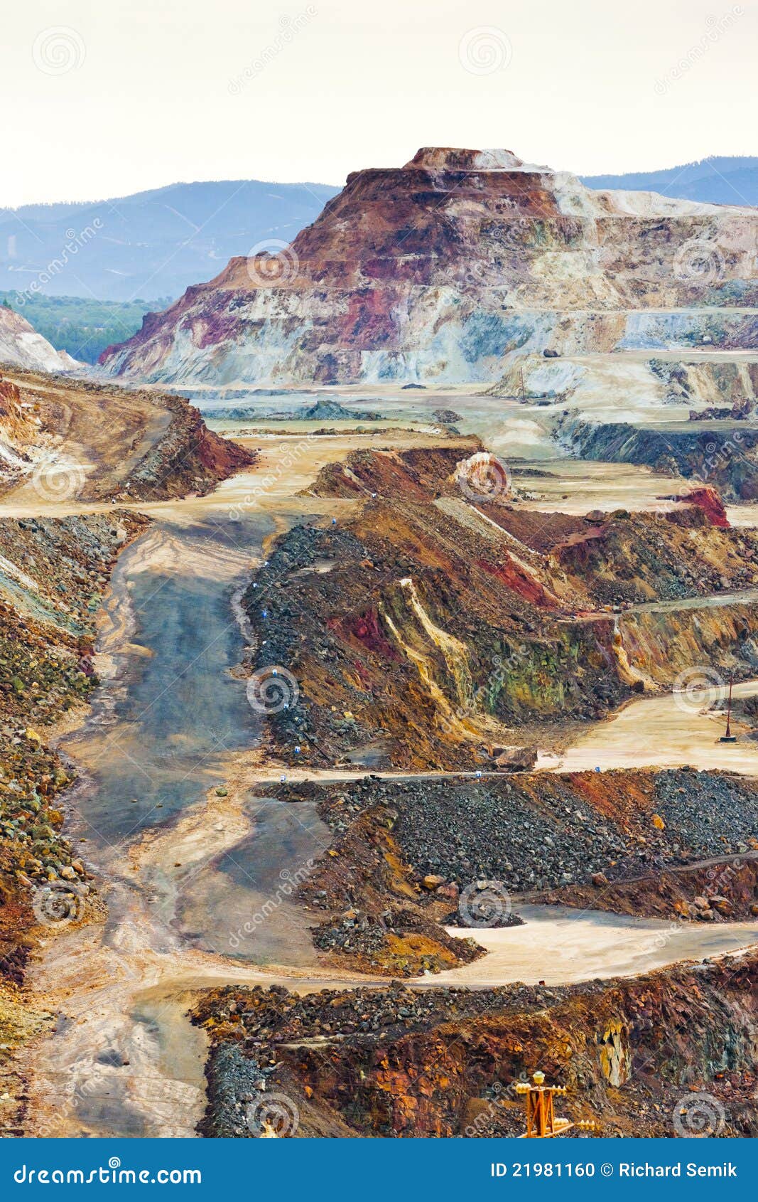 Miniera di rame fotografia stock. Immagine di esterno - 21981160