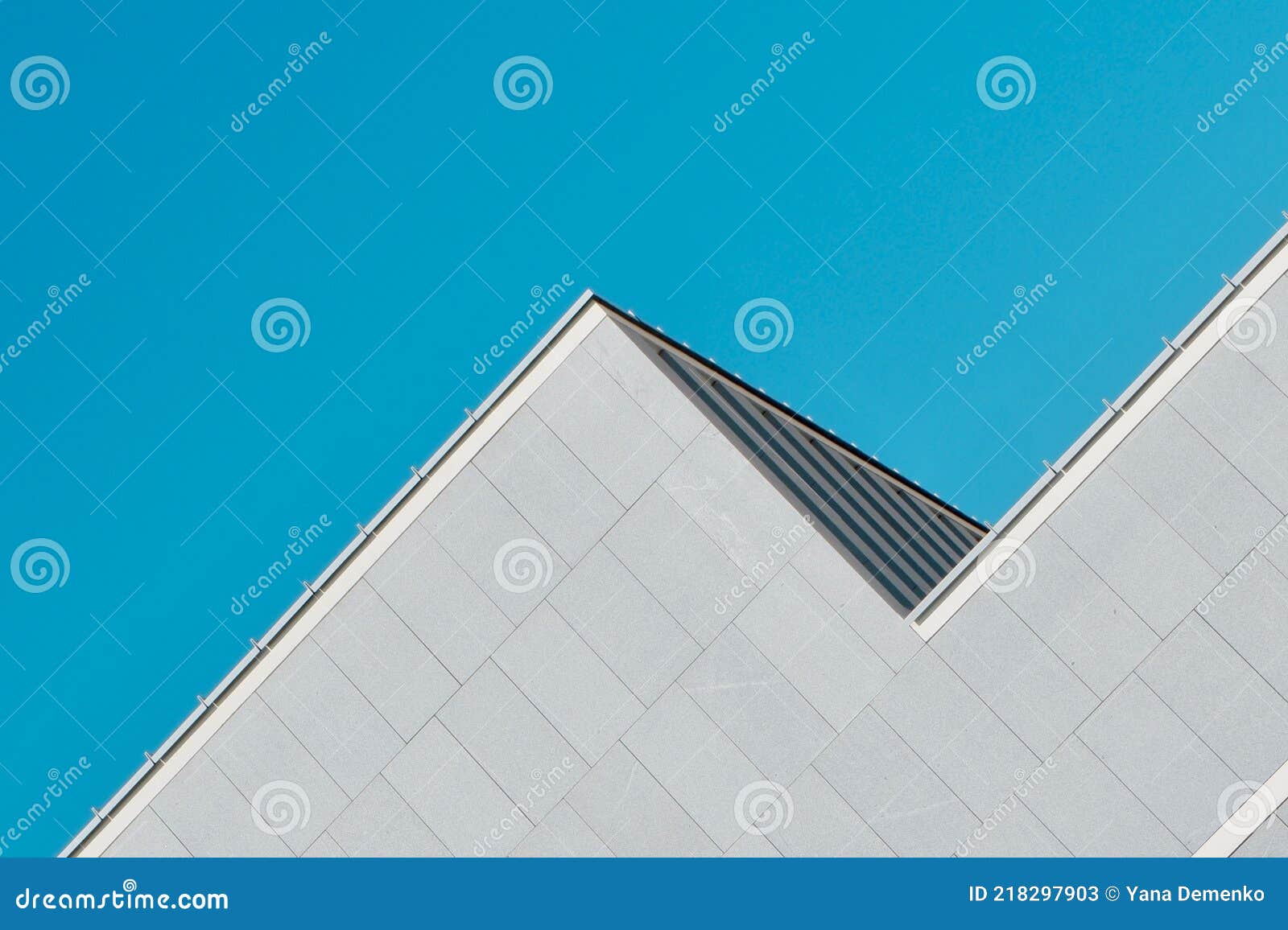 Minimal Abstract Lines. Corners of the Building, Pyramidal Form Stock ...