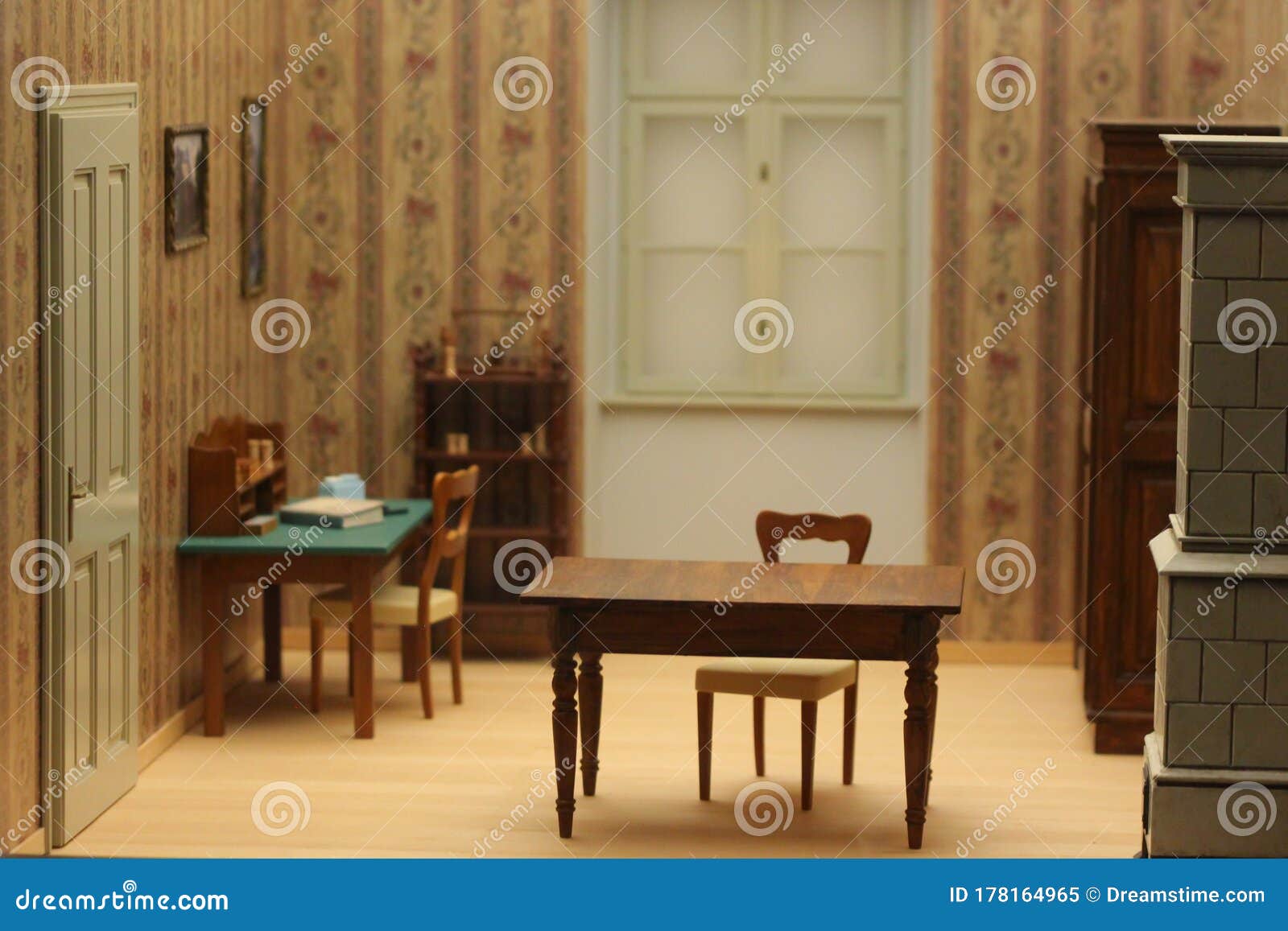 Minimalist Vintage, Old-fashioned, Room Style Stock Image - Image of ...