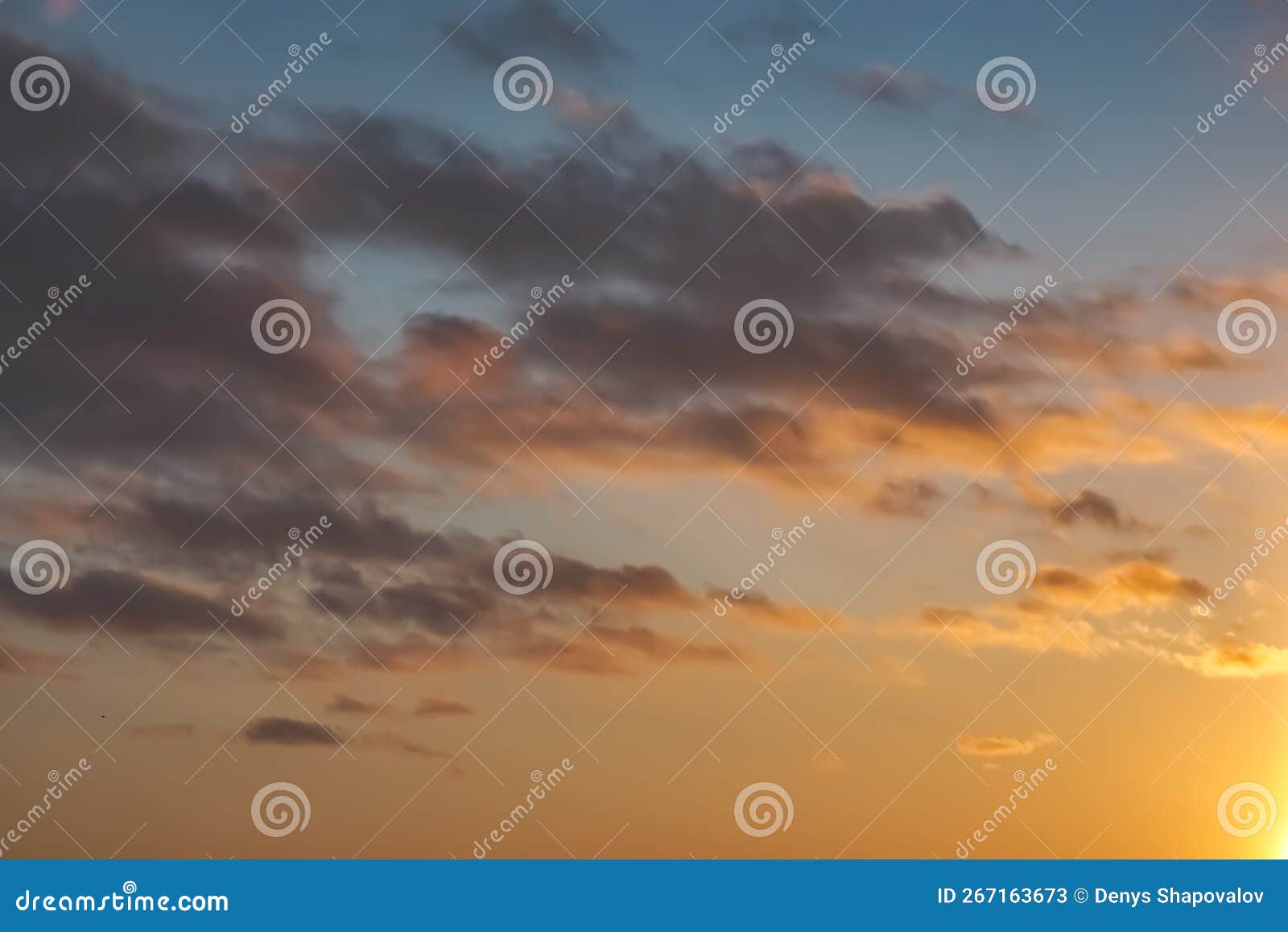 The Minimalist Warm Sky at Sunset in the Evening with Chaotic Clouds ...