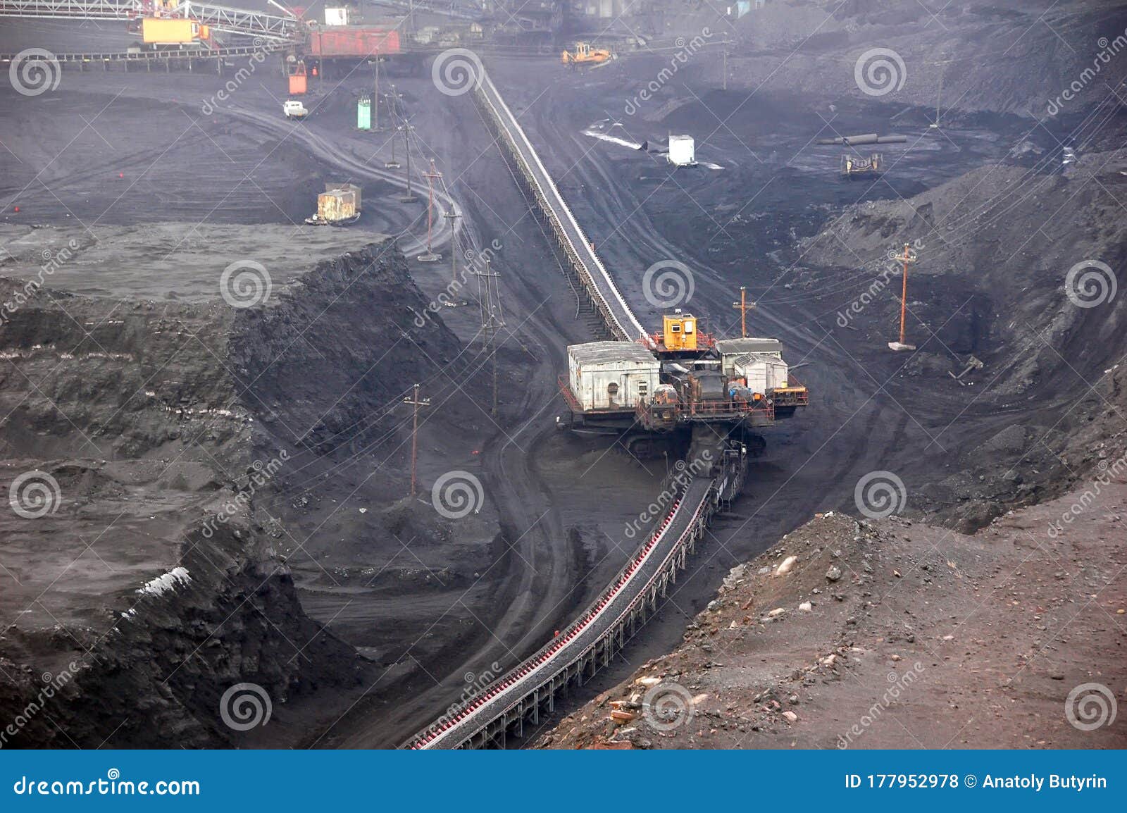 Mining, a Conveyor System for Transporting Rock Mass To the Surface ...