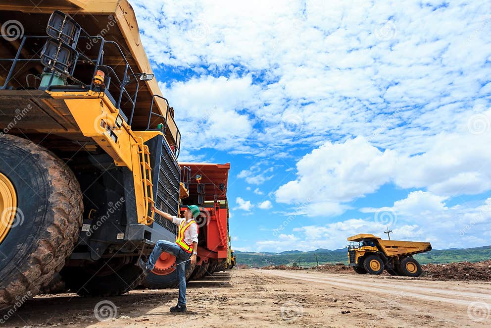Mining engineer stock photo. Image of machinery, coal - 43110730