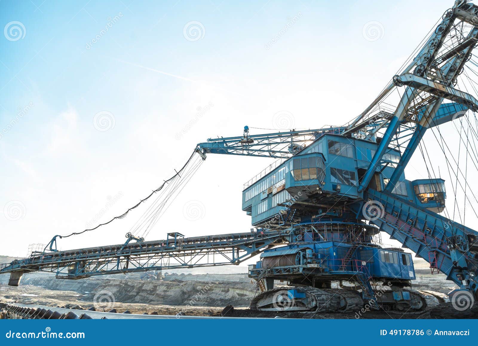 Mining Machinery in the Mine Stock Photo - Image of large, construction ...