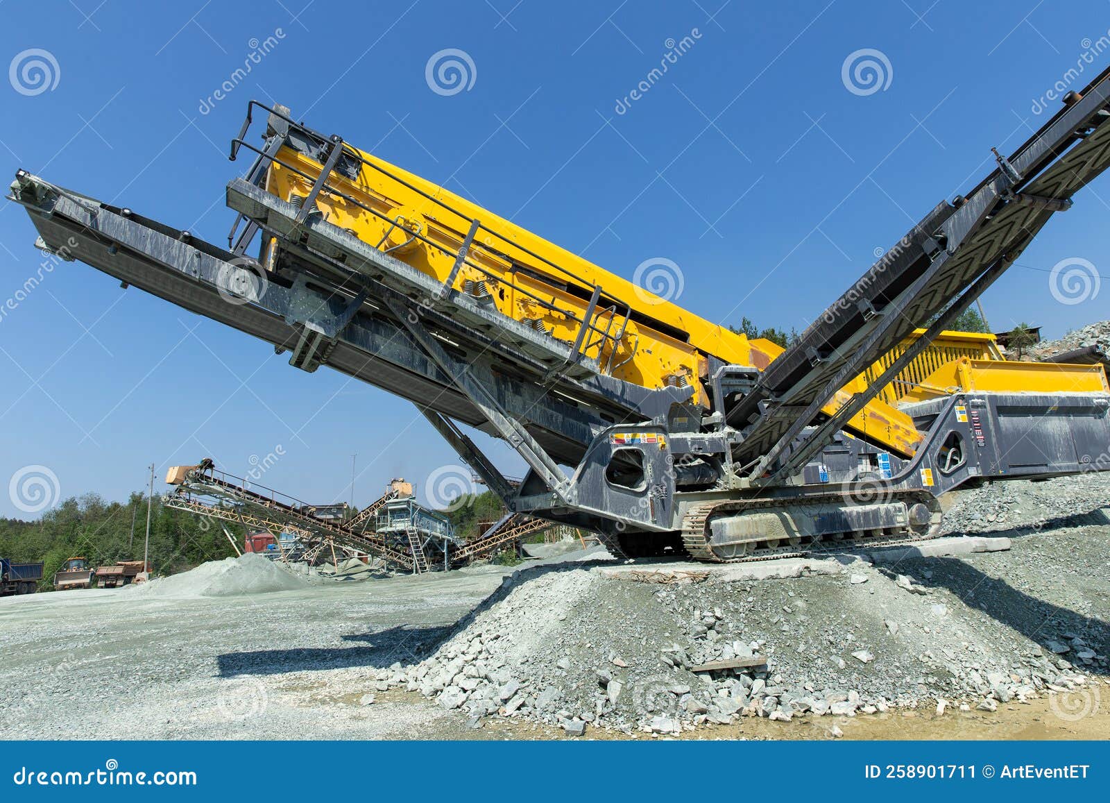 Mining and Processing Plant for Processing Crushed Stone, Sand and ...