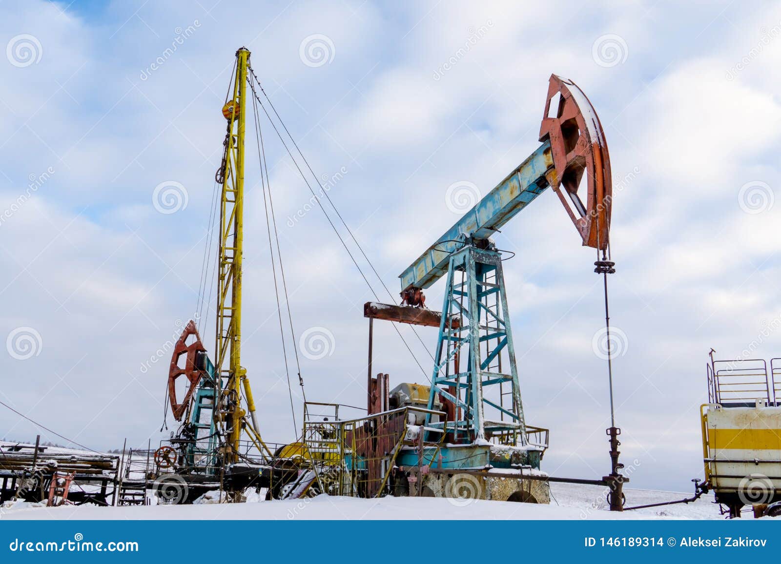 Mining and Quarrying. Installations for the Extraction of Oil from the ...