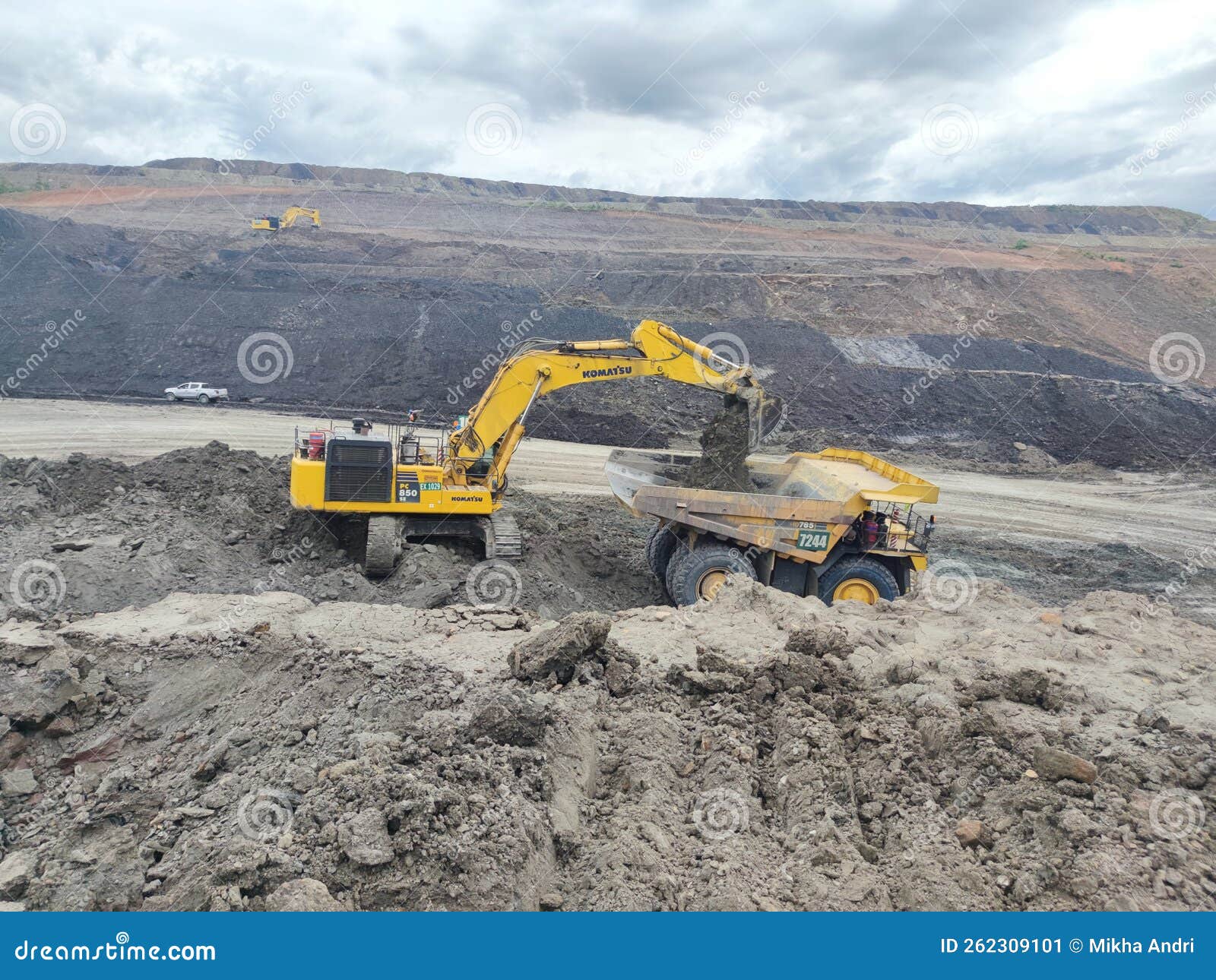 Mining of Tantalum, Coal, Nickel, Cobalt, Lithium. Editorial Photo ...