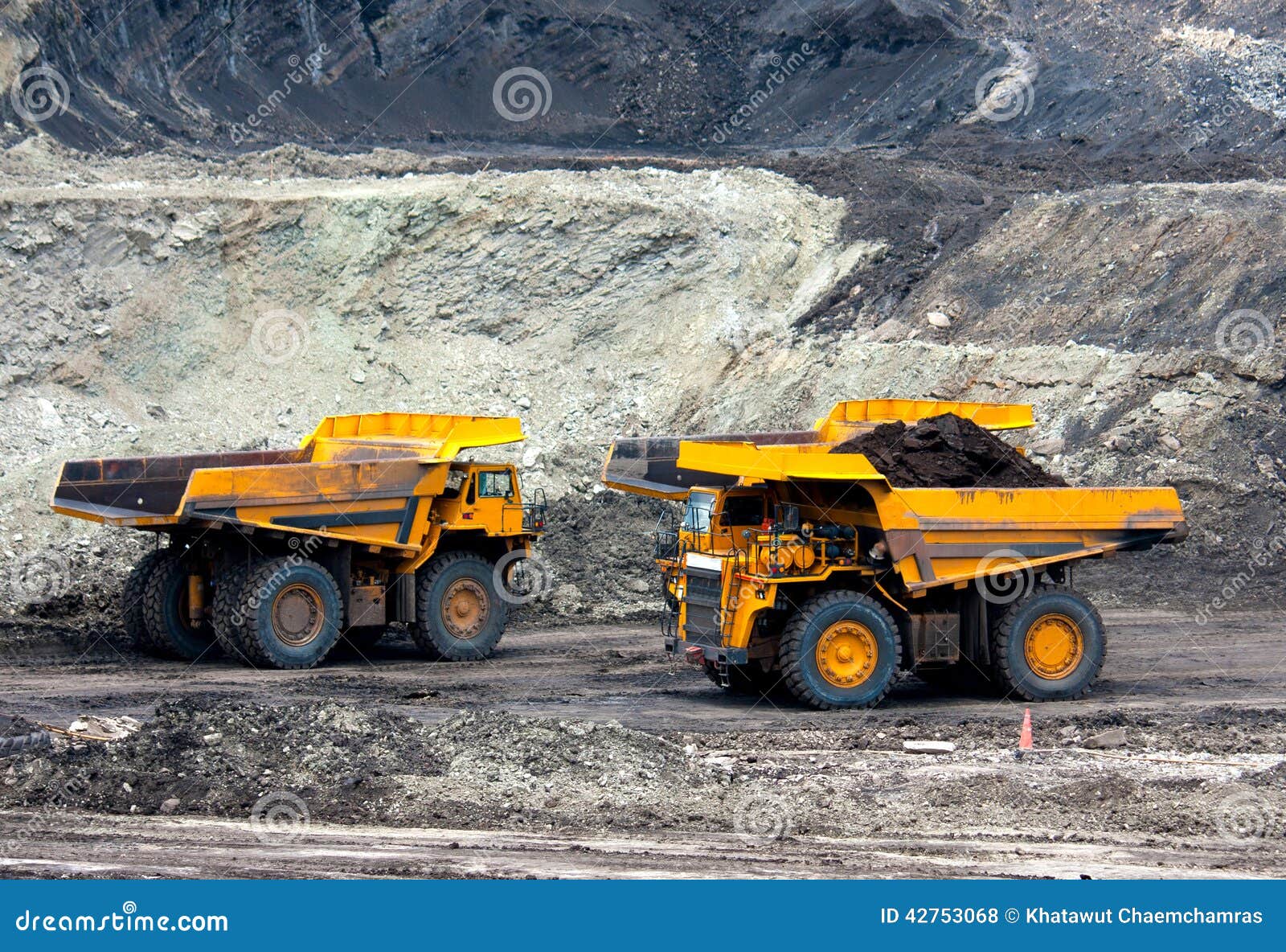 Mining truck unload coal stock photo. Image of freight - 42753068