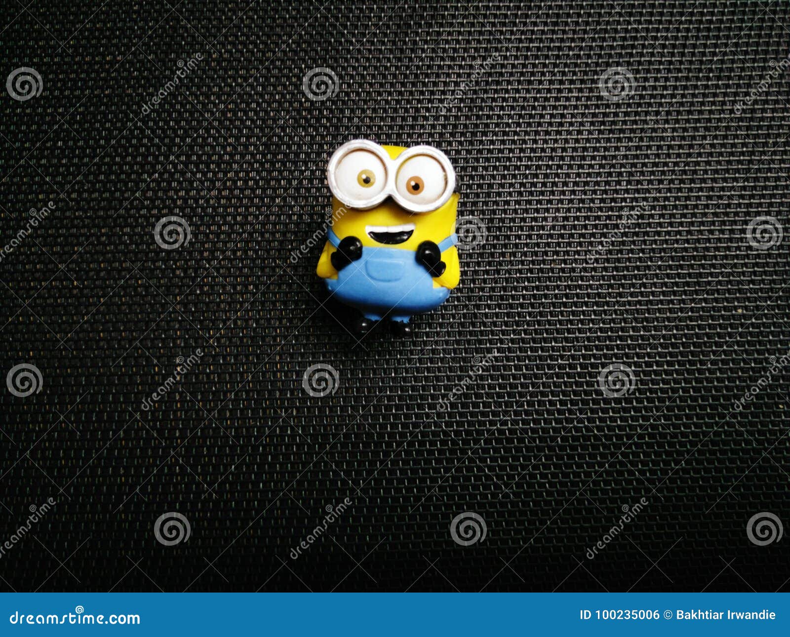 Minion editorial photo. Image of yellow, minion, camera - 100235006