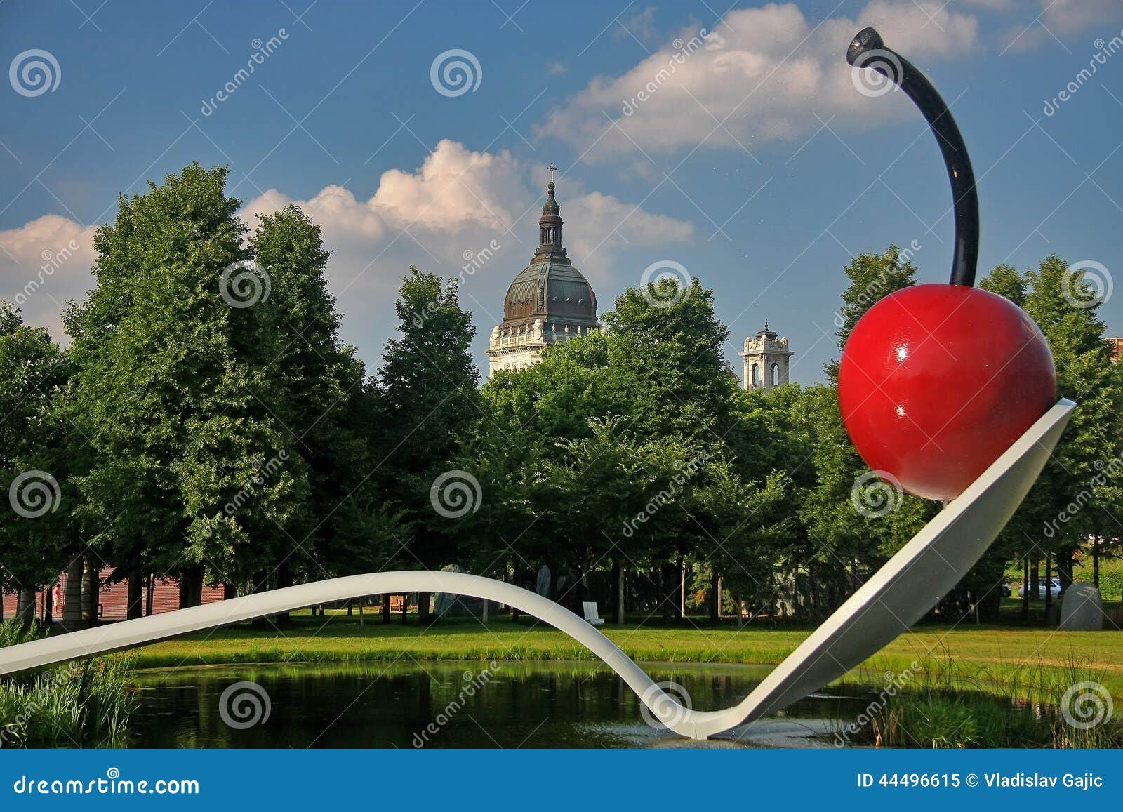 Minneapolis cherry editorial image. Image of landmark - 44496615