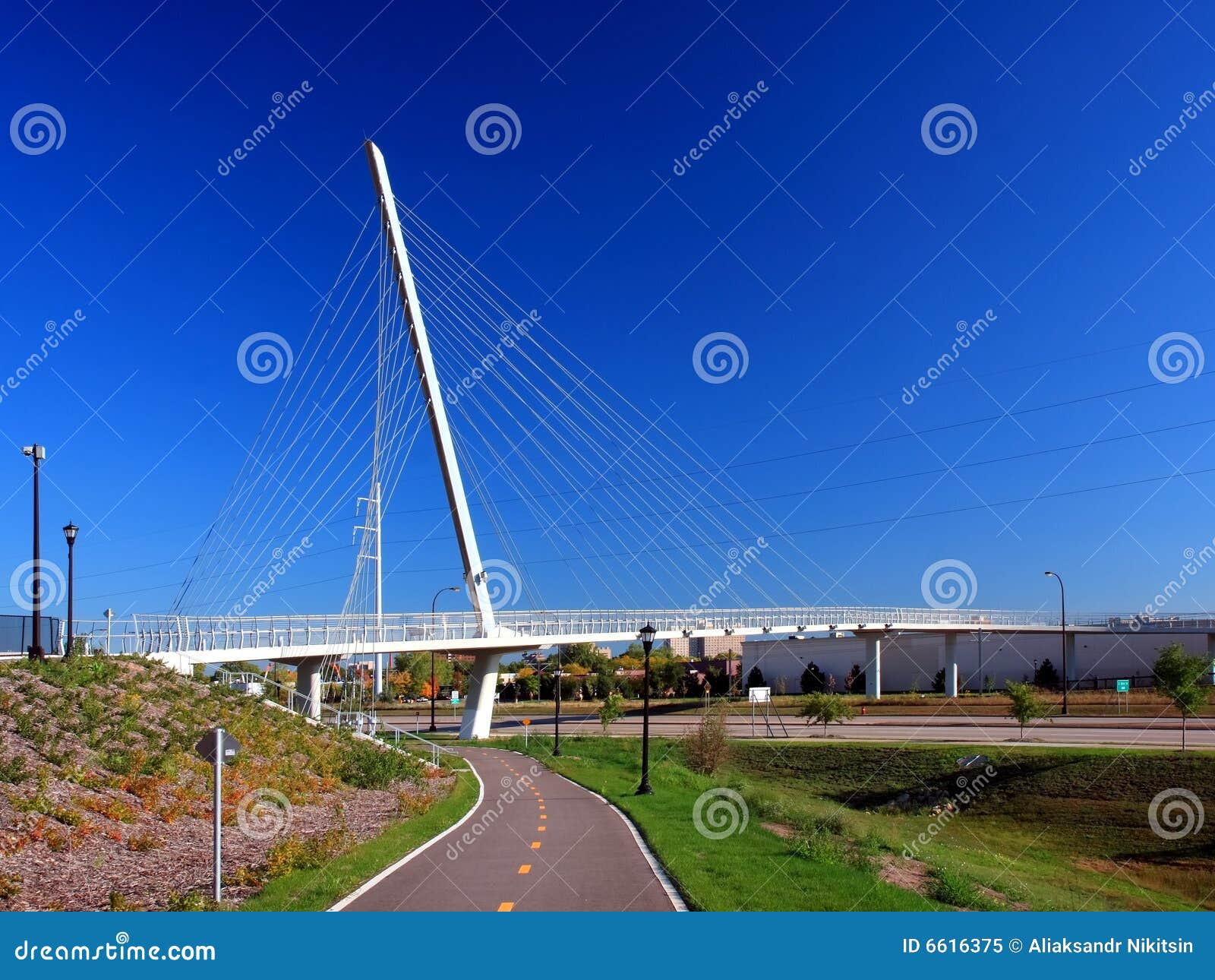 Minneapolis Midtown Greenway Bridge or Sabo Olav B Stock Image - Image ...