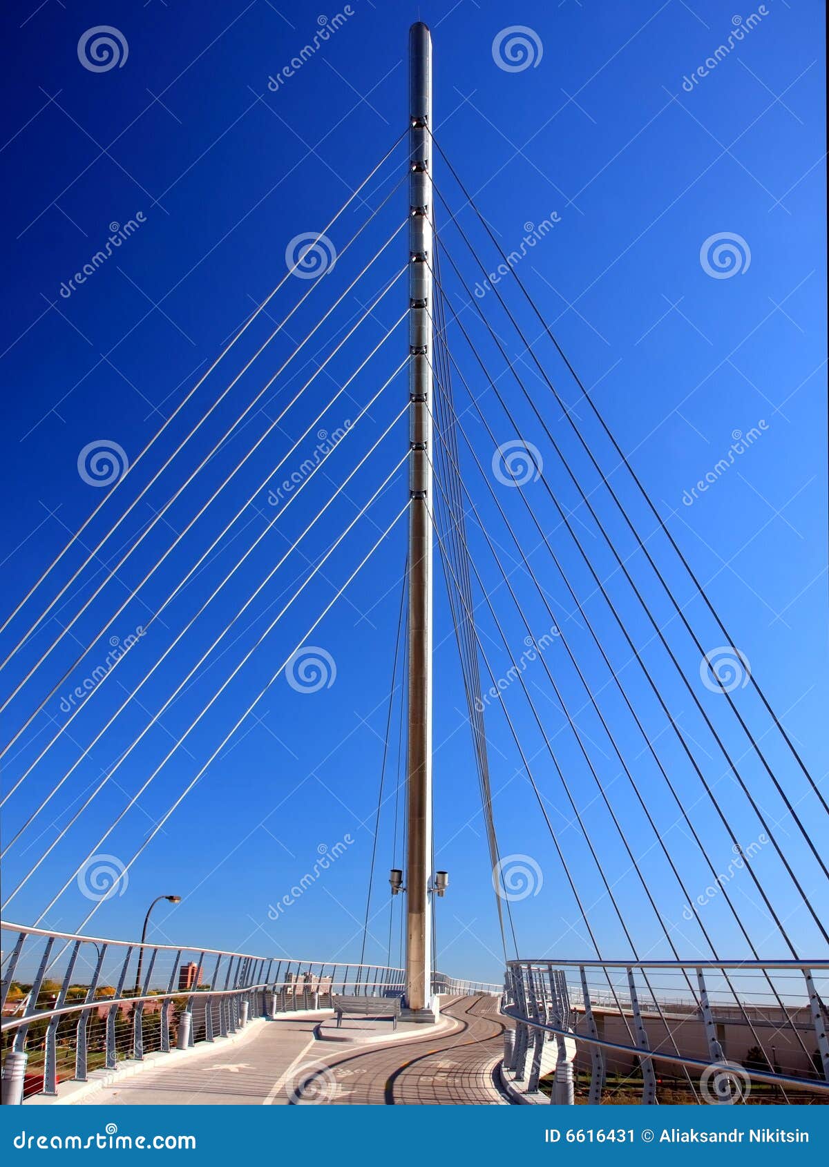 Minneapolis Sabo Olav Bridge Stock Image - Image of sabobridge ...