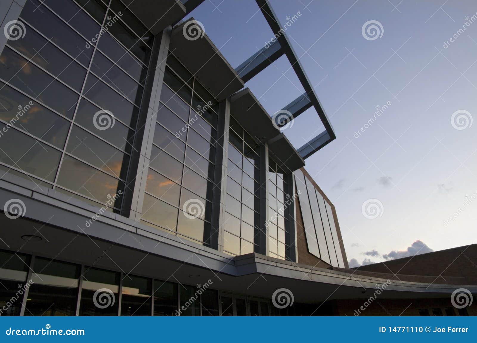 Minnesota Science Museum Facade Stock Photo - Image of facade, building ...