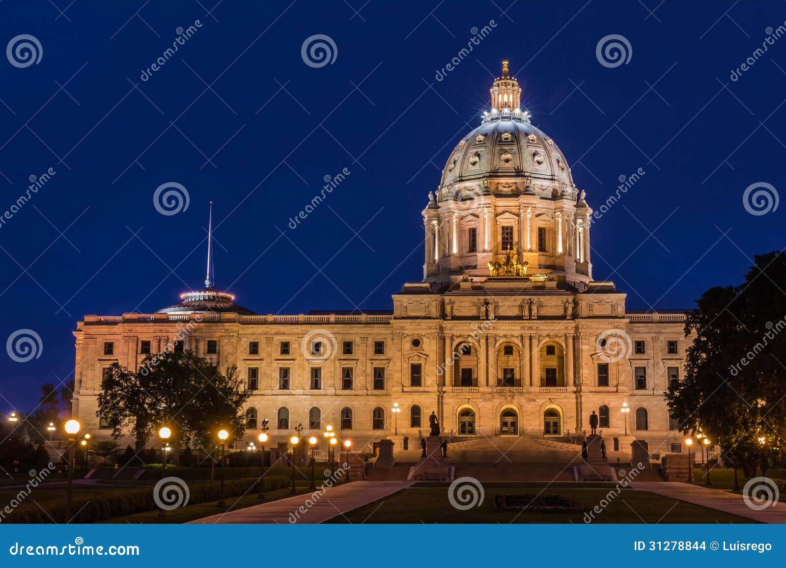 Minnesota State Capitol Building at Night Stock Photo - Image of ...