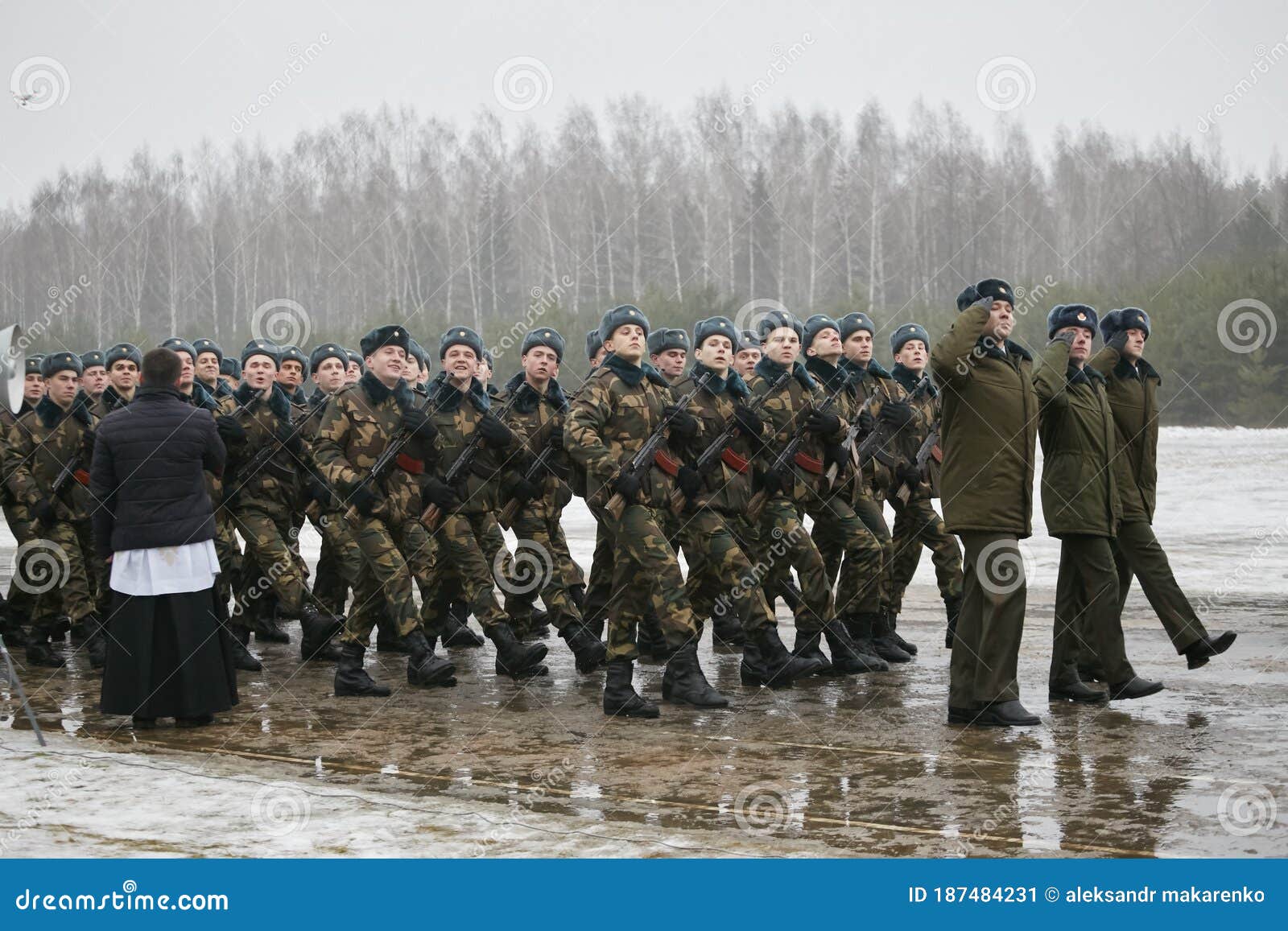 Minsk, Belarus - December 16, 2017: Solemn Parade of Troops Taking the ...