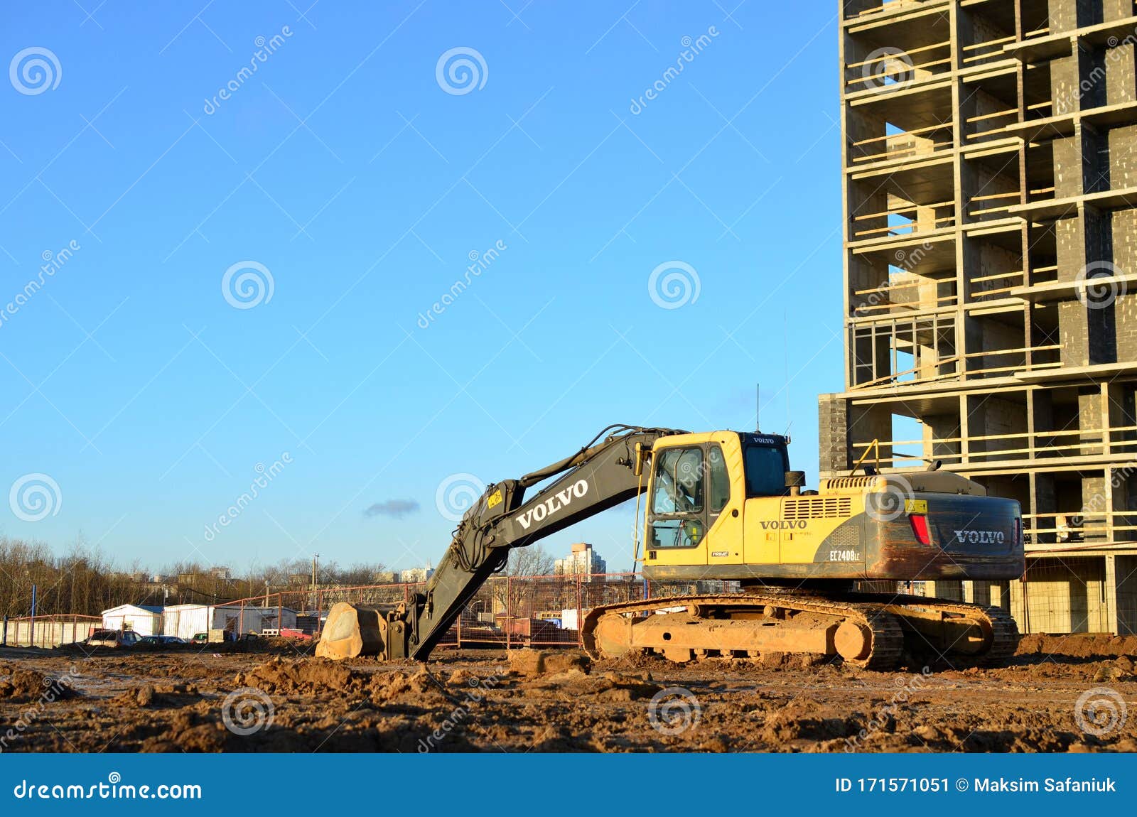 Excavator VOLVO EC240Blc with Bucket at Construction Site Editorial ...