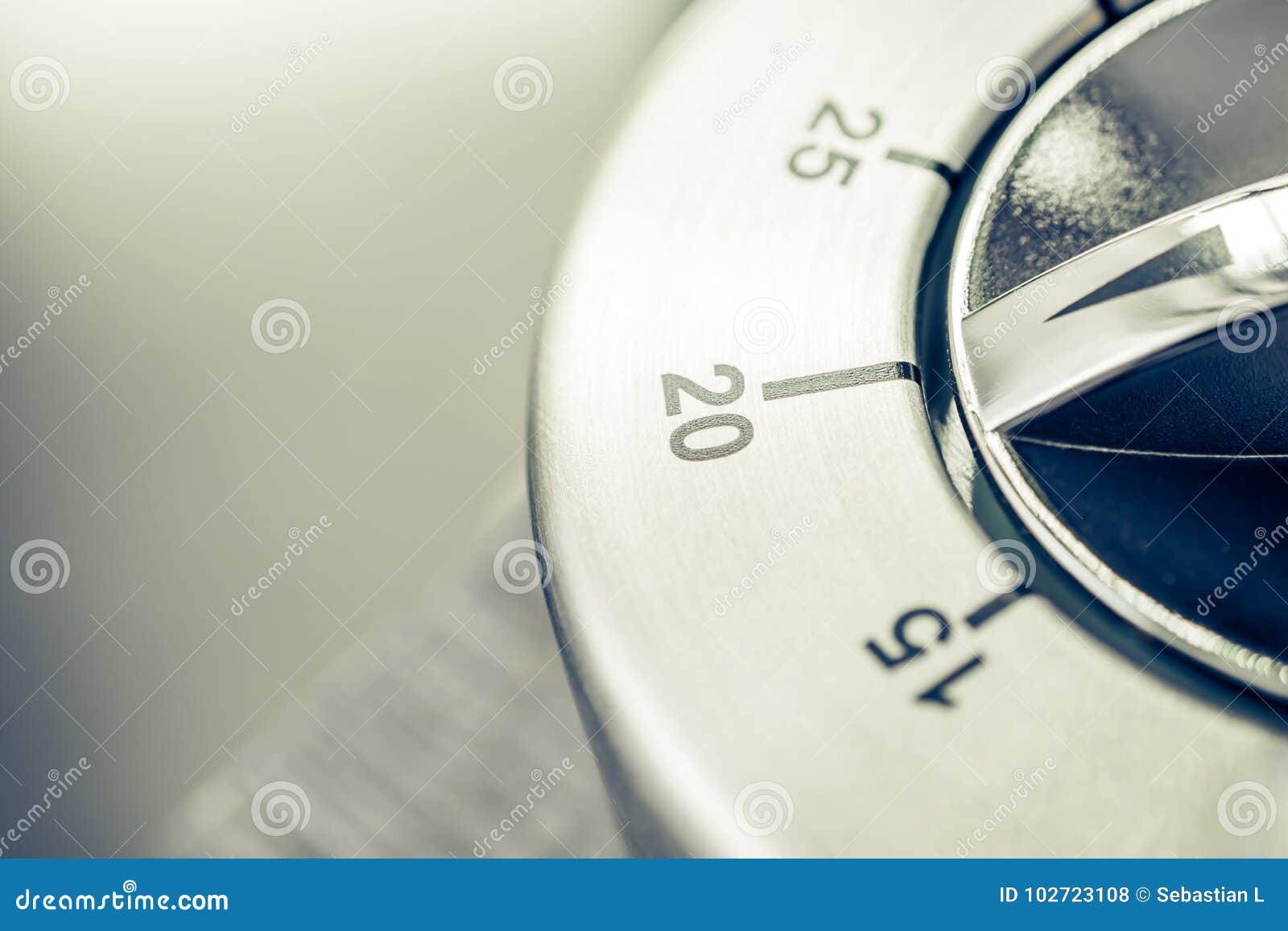 20 Minutes - Analog Chrome Kitchen Timer on Wooden Table Stock Photo ...
