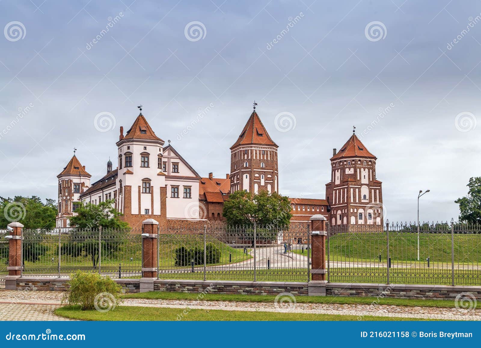 Mir Castle Complex, Belarus Stock Photo - Image of fortification ...