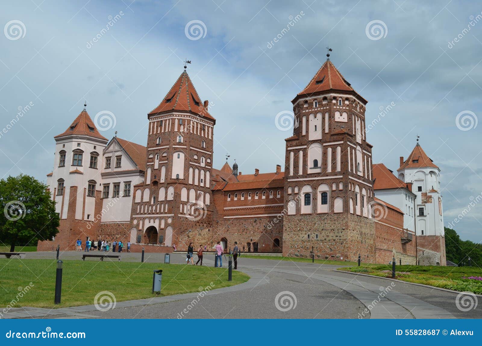Mir Castle editorial photography. Image of brick, historical - 55828687