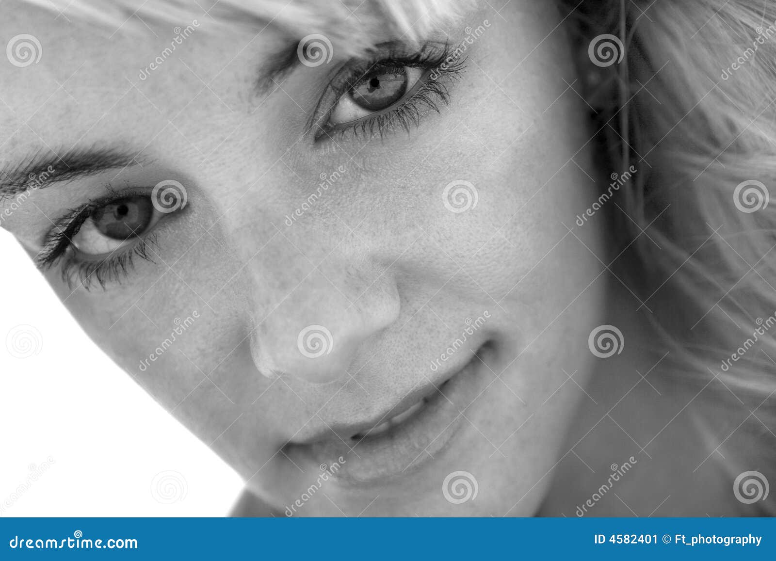 Mirada Intensa De Una Mujer Imagen de archivo - Imagen de hermoso ...