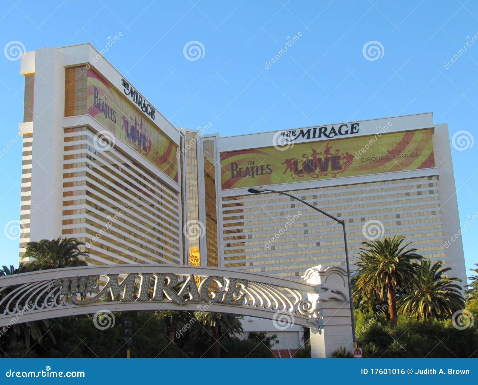 The Mirage editorial photo. Image of lights, vacation - 17601016