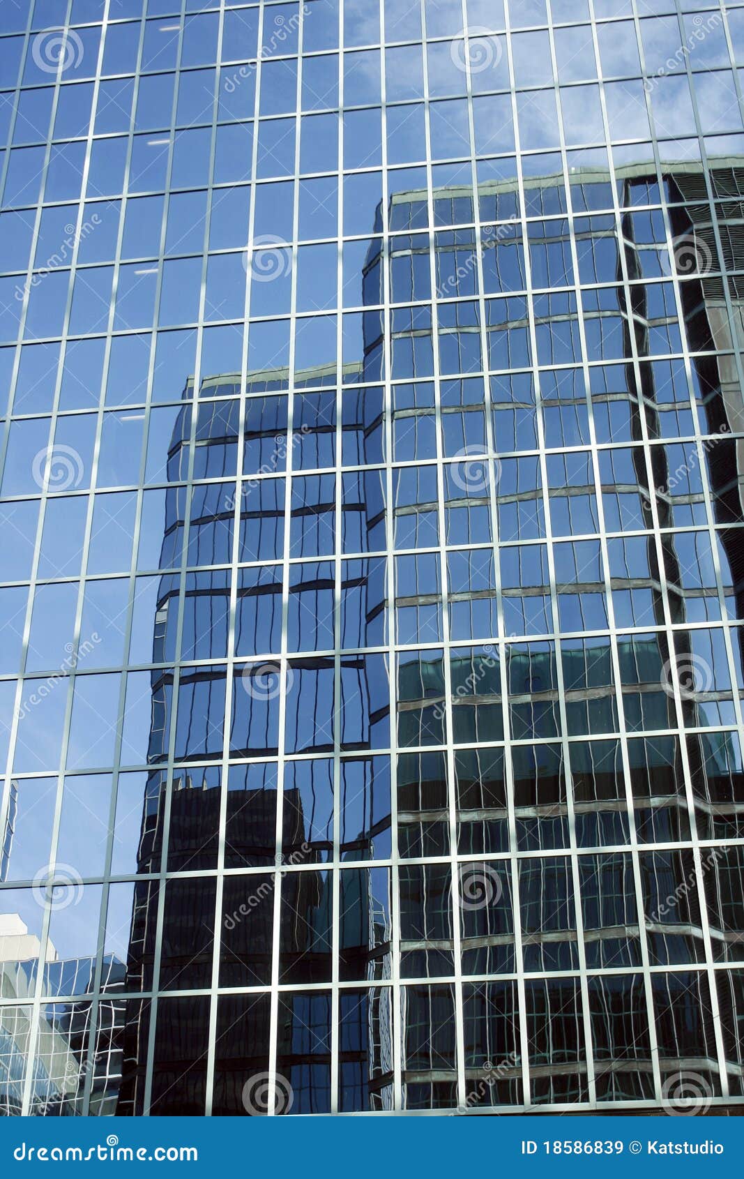 Mirror skyscraper stock image. Image of high, building - 18586839