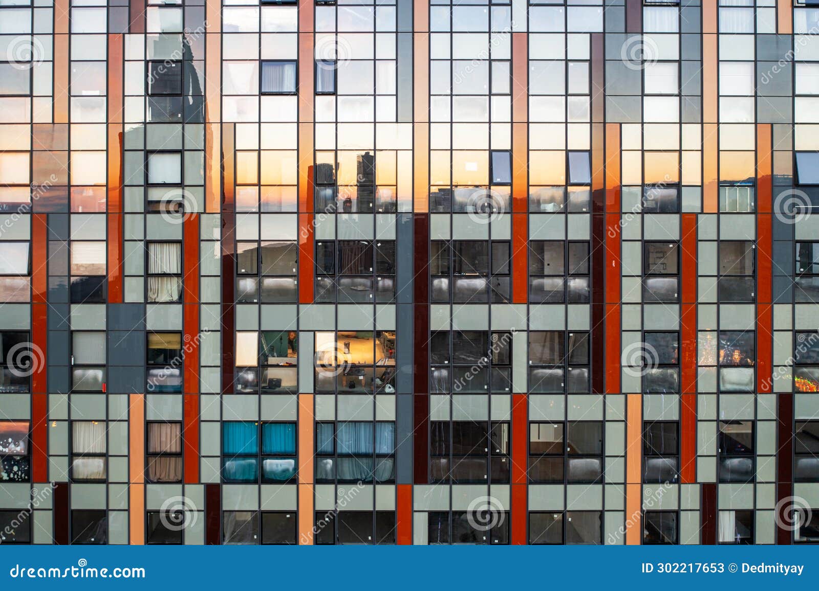 Mirror Skyscraper Wall Background. Glass Windows of Temporary Building ...