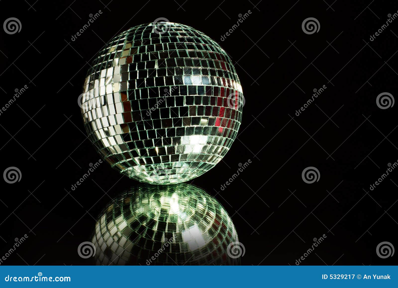 8,116 Sphere Mirror Stock Photos - Free & Royalty-Free Stock Photos ...