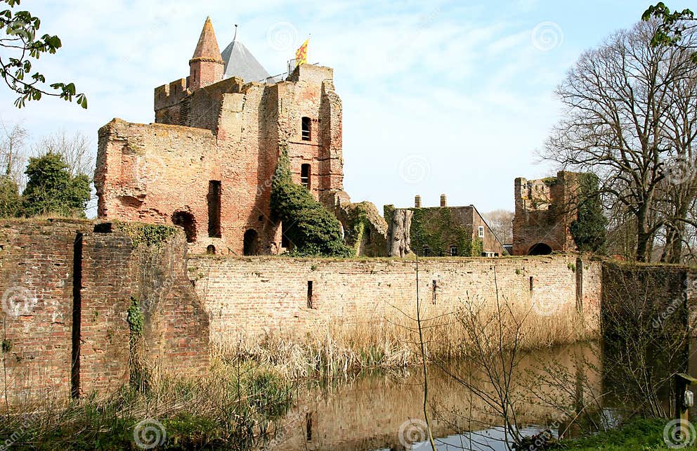 Mirroring Ruins of Dutch Brederode Castle Stock Image - Image of ...