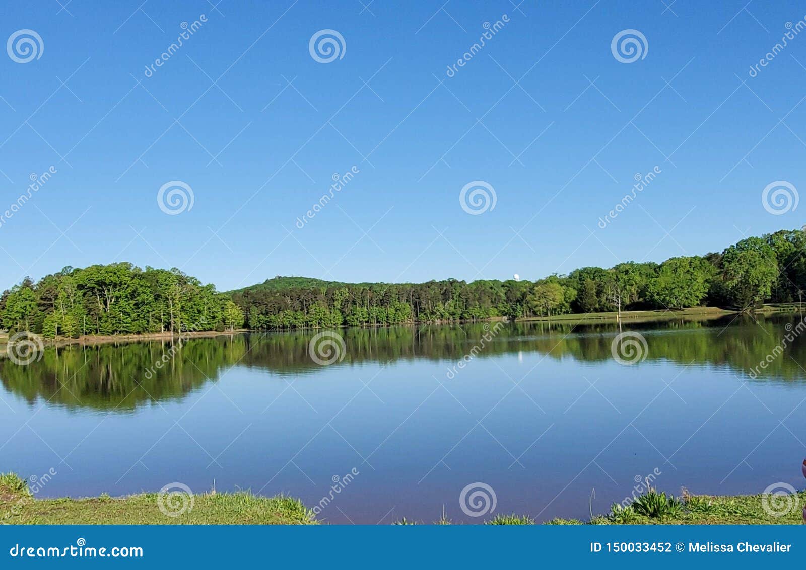 Mirrors Razor Blade stock photo. Image of mirror, blade - 150033452