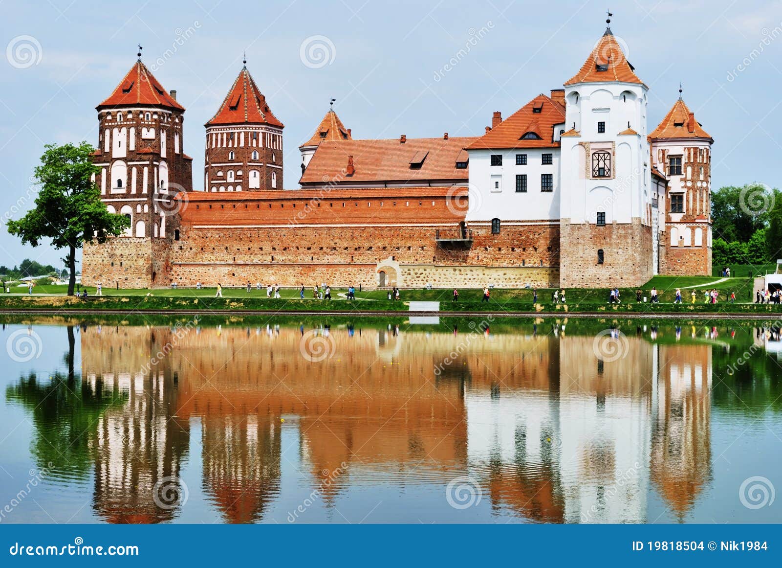 Mirsky Castle Complex stock photo. Image of site, summer - 19818504