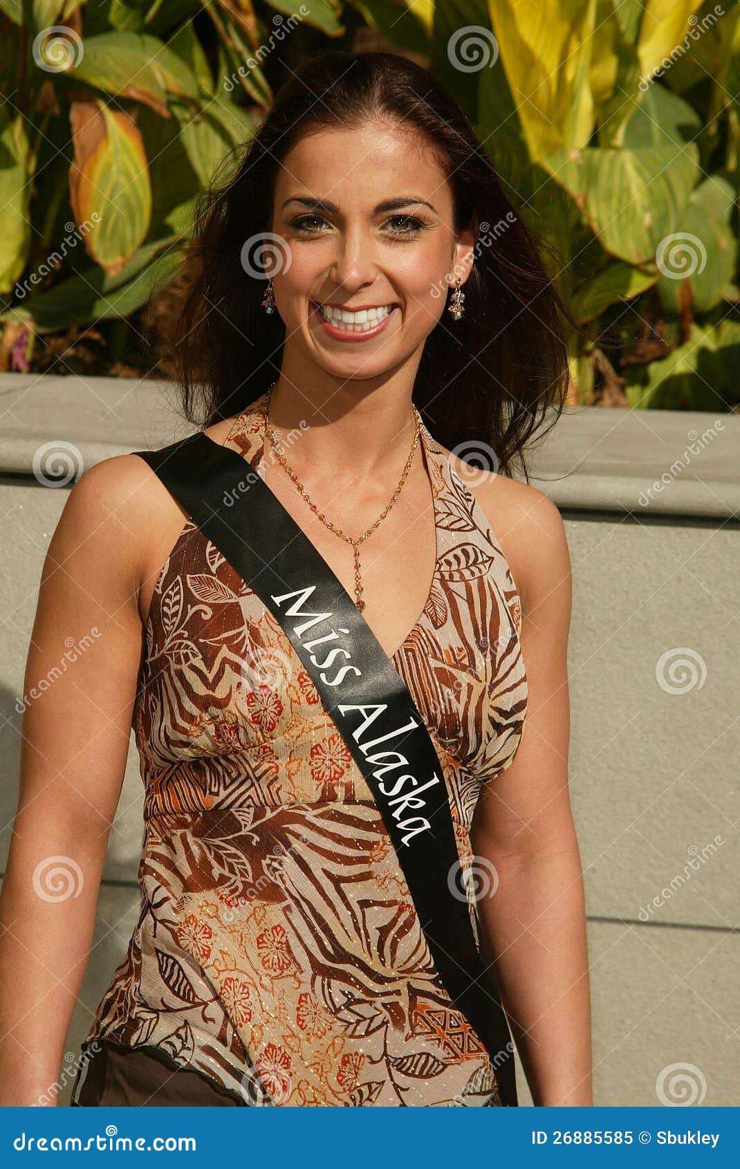 Miss Alaska Rebecca Hayes editorial image. Image of rebecca - 26885585