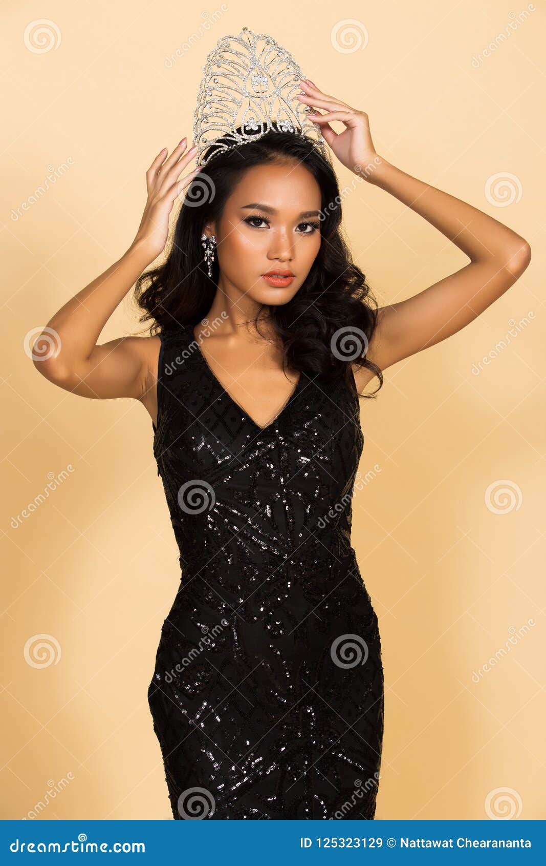 Miss Beauty Pageant Queen Contest In Asian Gown Stock Image Image Of