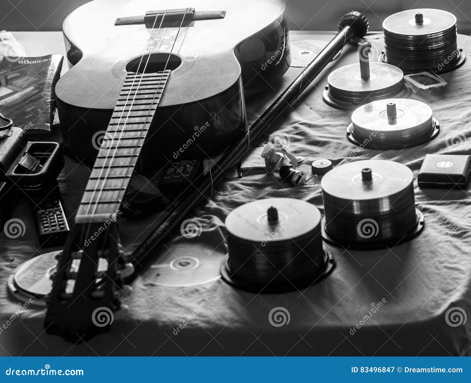 Missing Strings Guitar stock image. Image of mishmash - 83496847