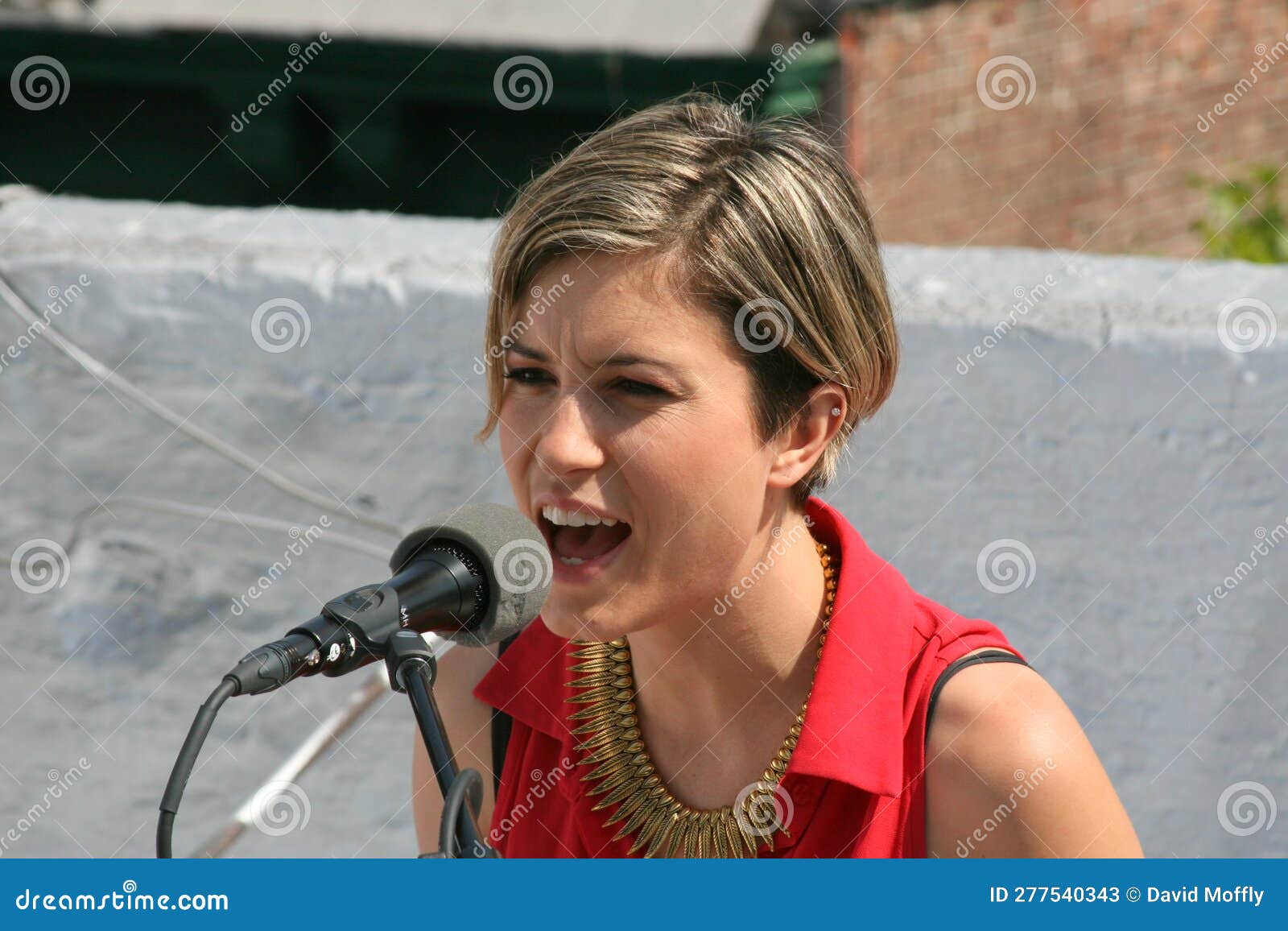 Missy Higgins in Session on a Rooftop in NYC Editorial Stock Photo ...