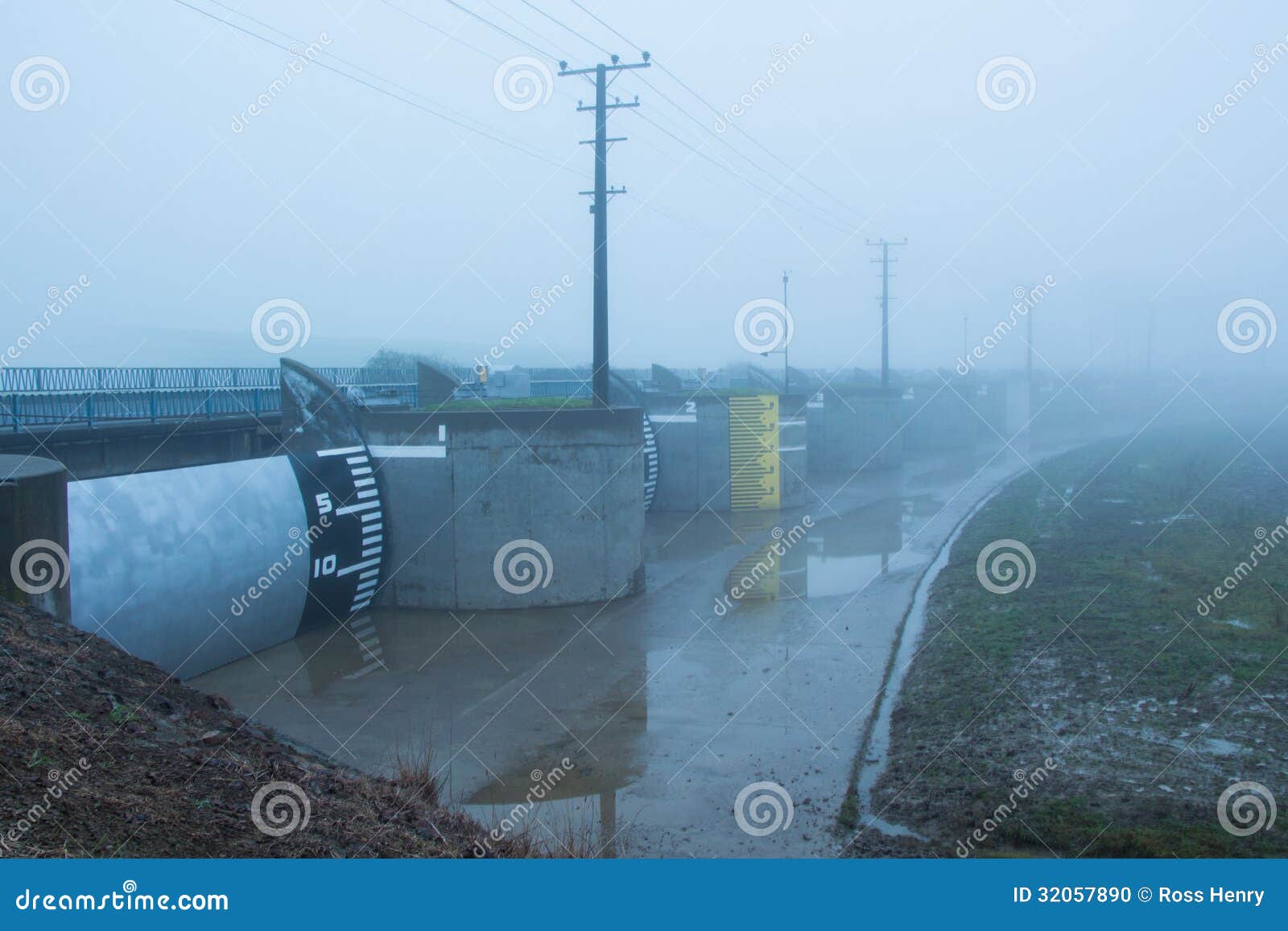 Mist Flood Gates stock photo. Image of gates, river, concrete - 32057890