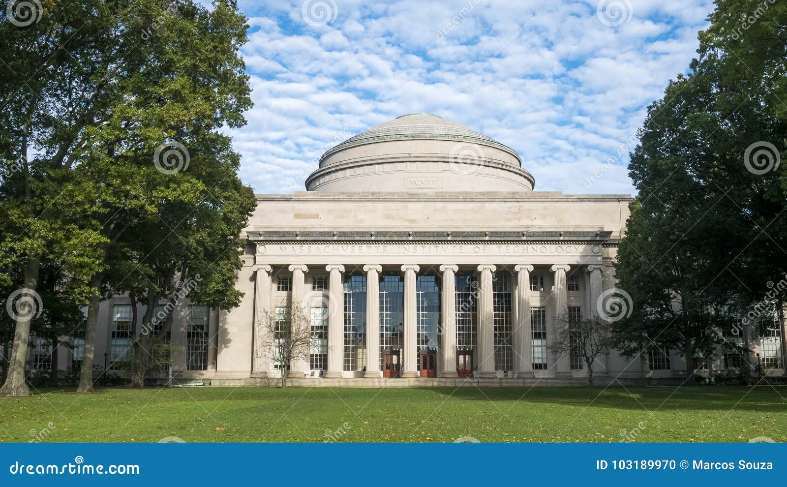 MIT 编辑类图片. 图片 包括有 校园, 知识, 专门技术, 波西尼亚人, 地标, 马萨诸塞, 英国 - 103189970