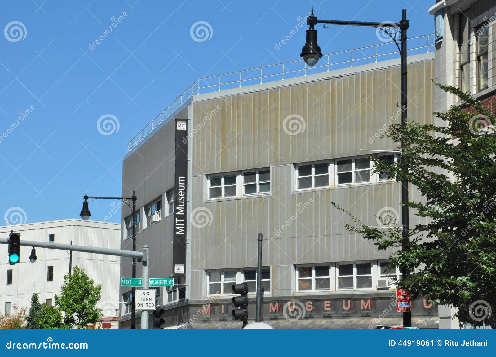 Mit Museum Cambridge Massachusetts Stock Photos - Free & Royalty-Free ...