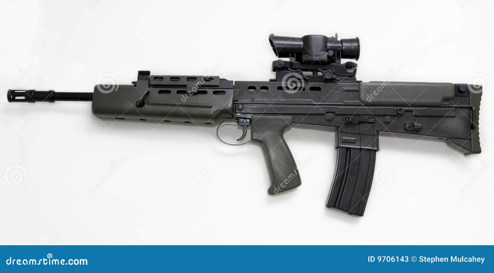 Mitragliatrice immagine stock. Immagine di scomparto, automatico - 9706143