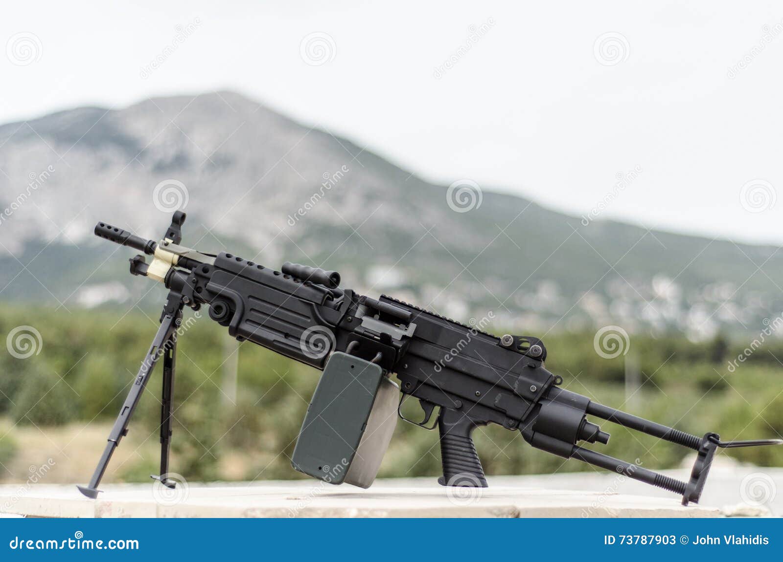 Mitragliatrice Leggera Di Minimi M249 Fotografia Stock Editoriale ...