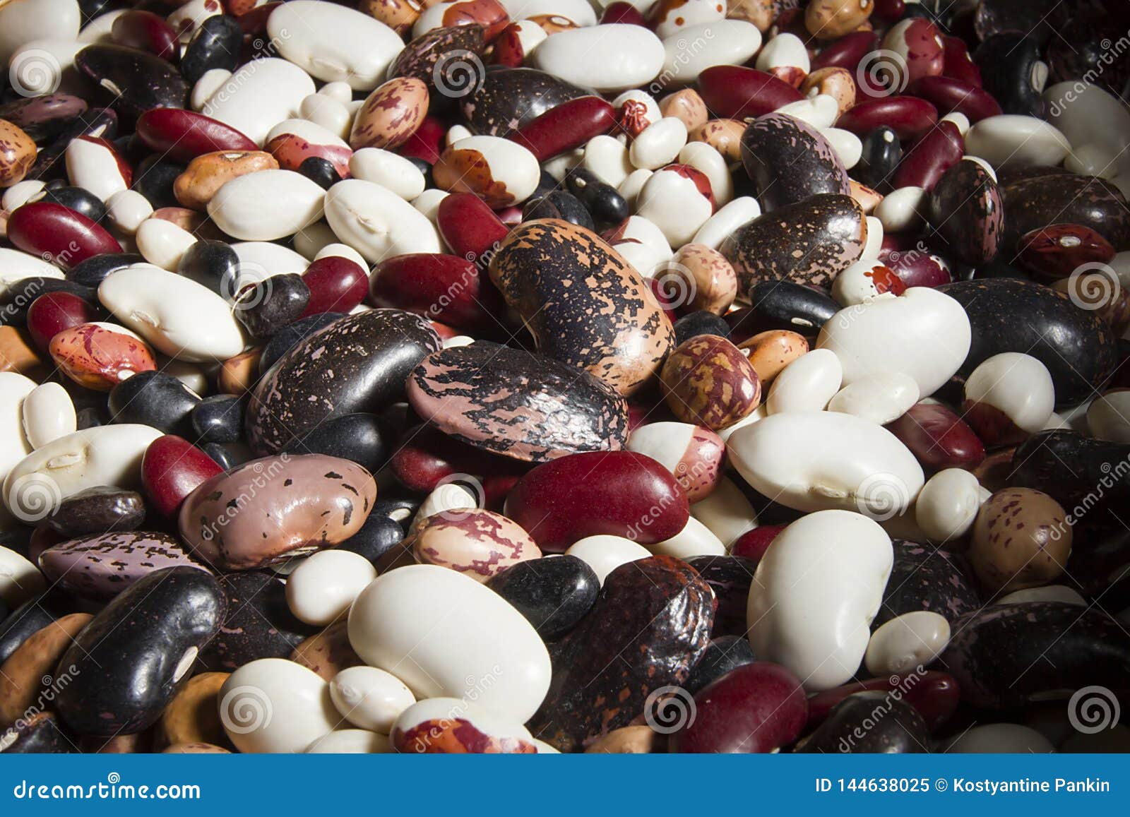 Mix of Different Varieties of Beans Stock Image - Image of brown, grain ...
